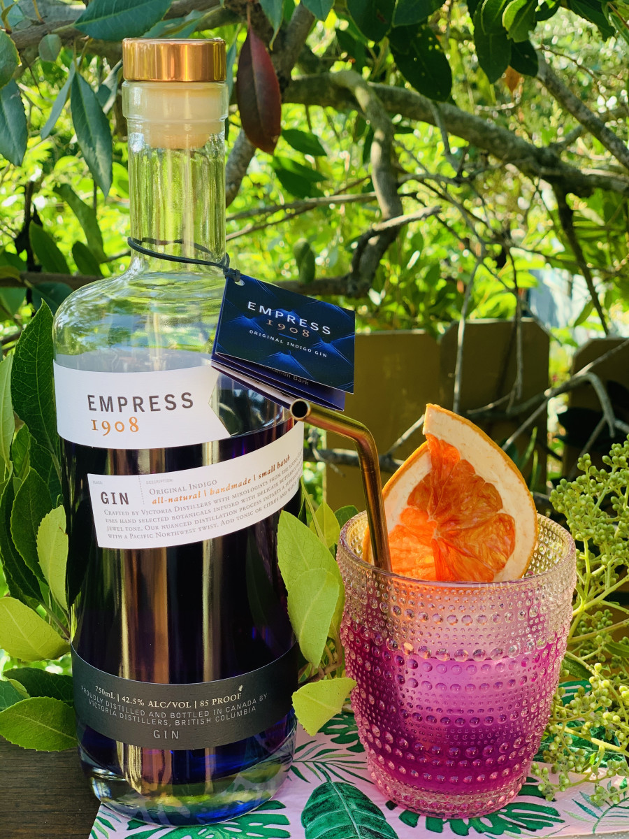 Loving the World of Gin - With The Divine Cocktailer - The Haute Life ...